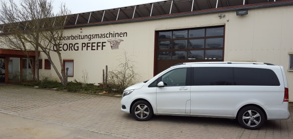 Startseite - Pfeff Holzbearbeitungsmaschinen